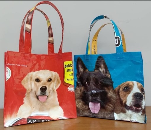 ศูนย์บรรณสารฯ ส่งผลงานเข้าร่วมนิทรรศการของชมรมห้องสมุดสีเขียว – MFU Library